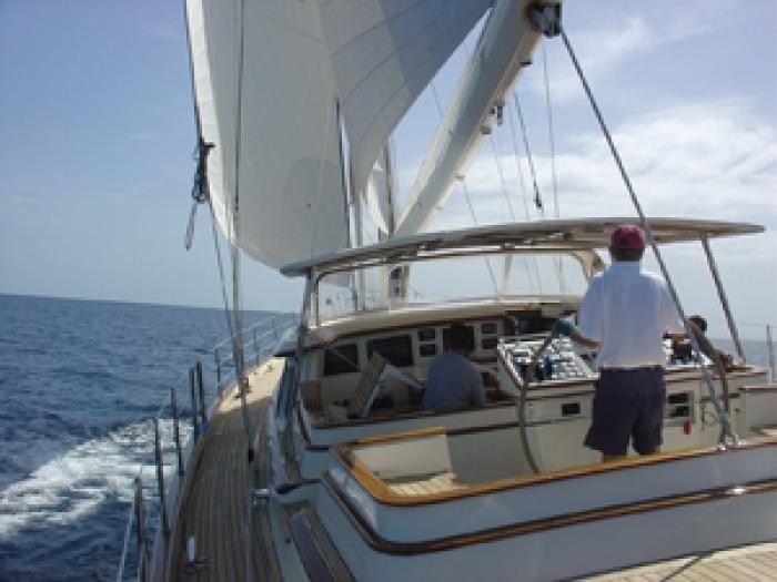 Yacht FIRST LIGHT, a Ta Chiou Chou Superyacht | CHARTERWORLD Luxury ...